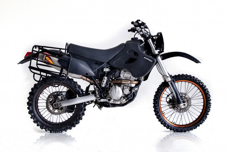 Custom Kawasaki KLX250 by Thomas Edwards – BikeBound
