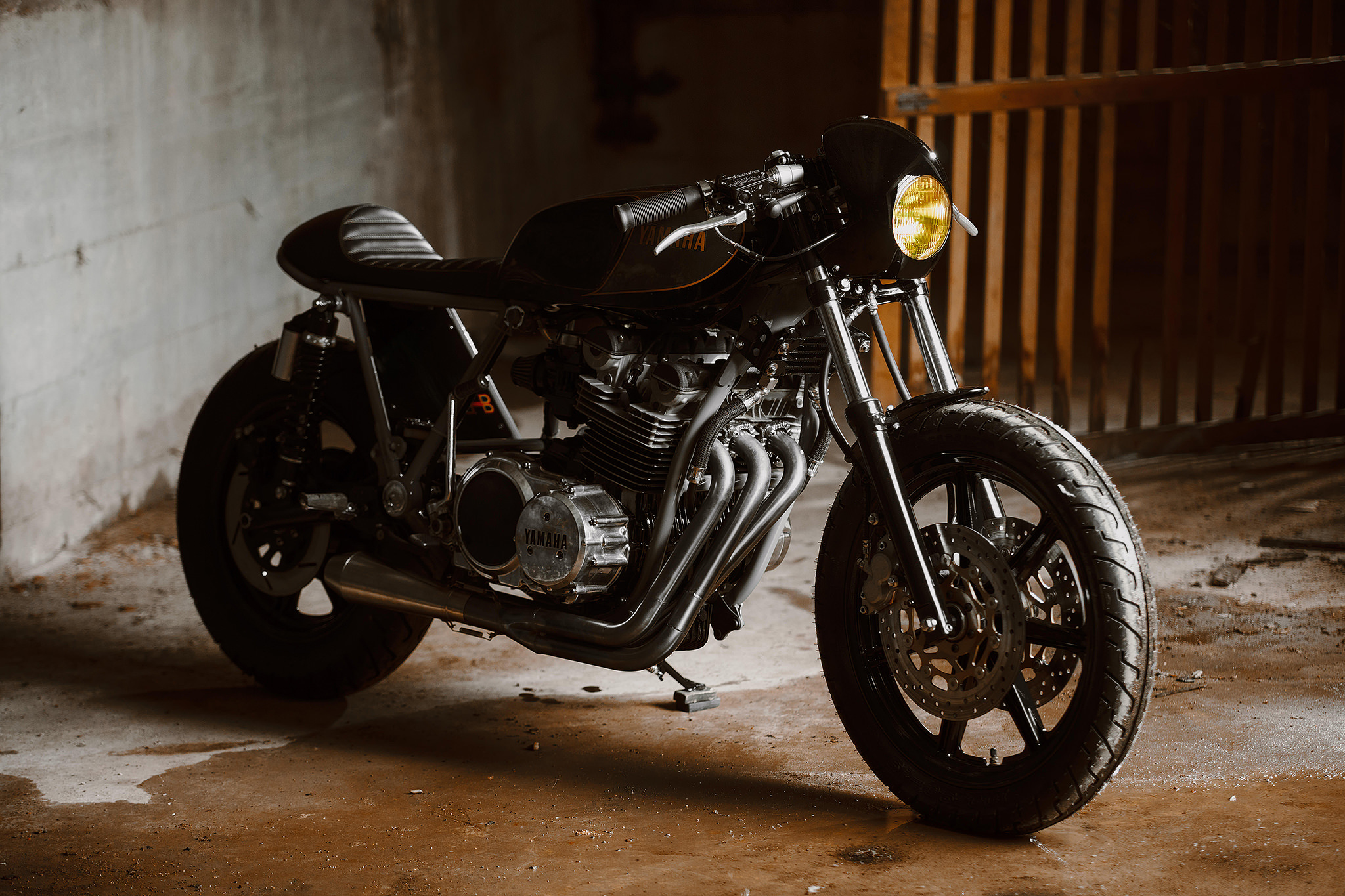 Brick House Builds Yamaha XS850 restomod – BikeBound