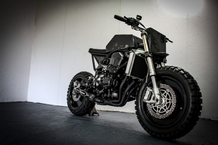 Kawasaki Z1000 Urban Fighter by Droog Moto – BikeBound