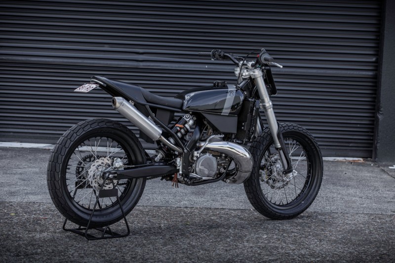 Akin Moto KTM 300 Street Tracker – BikeBound
