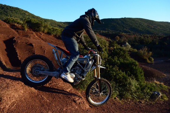 Custom Enduro: Yamaha WR450F “Skeleton” by Le Motographe – BikeBound