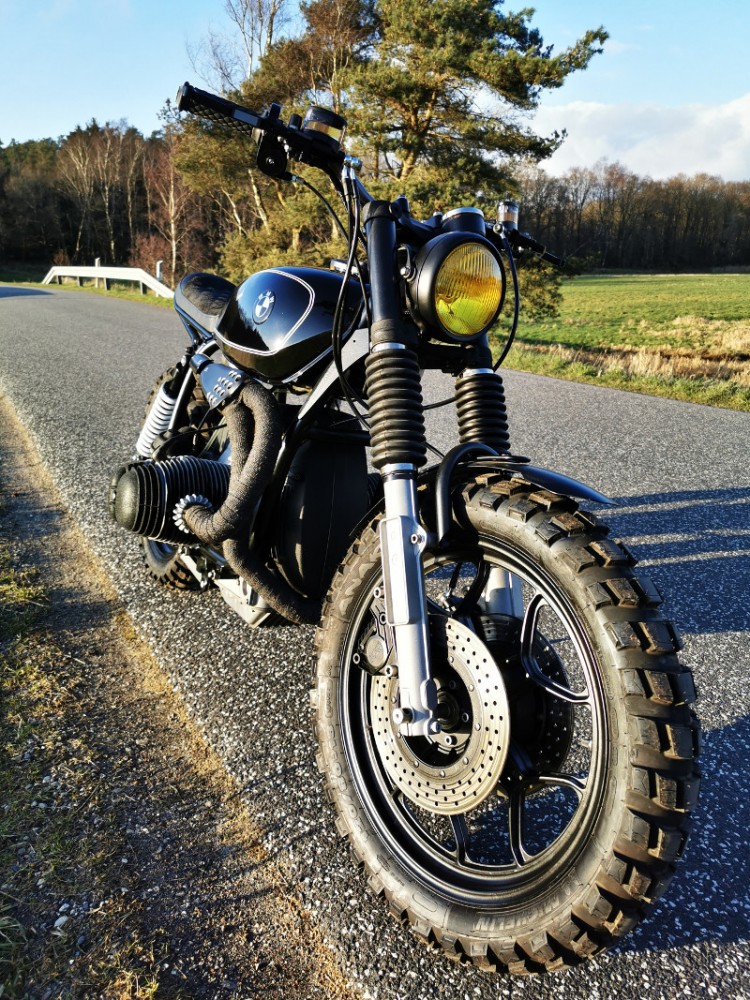 “Snappy” BMW R65 Scrambler by Unicorn Extreme – BikeBound