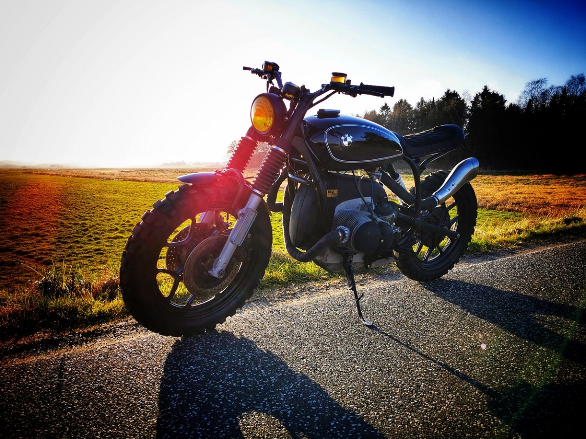 “Snappy” BMW R65 Scrambler by Unicorn Extreme – BikeBound