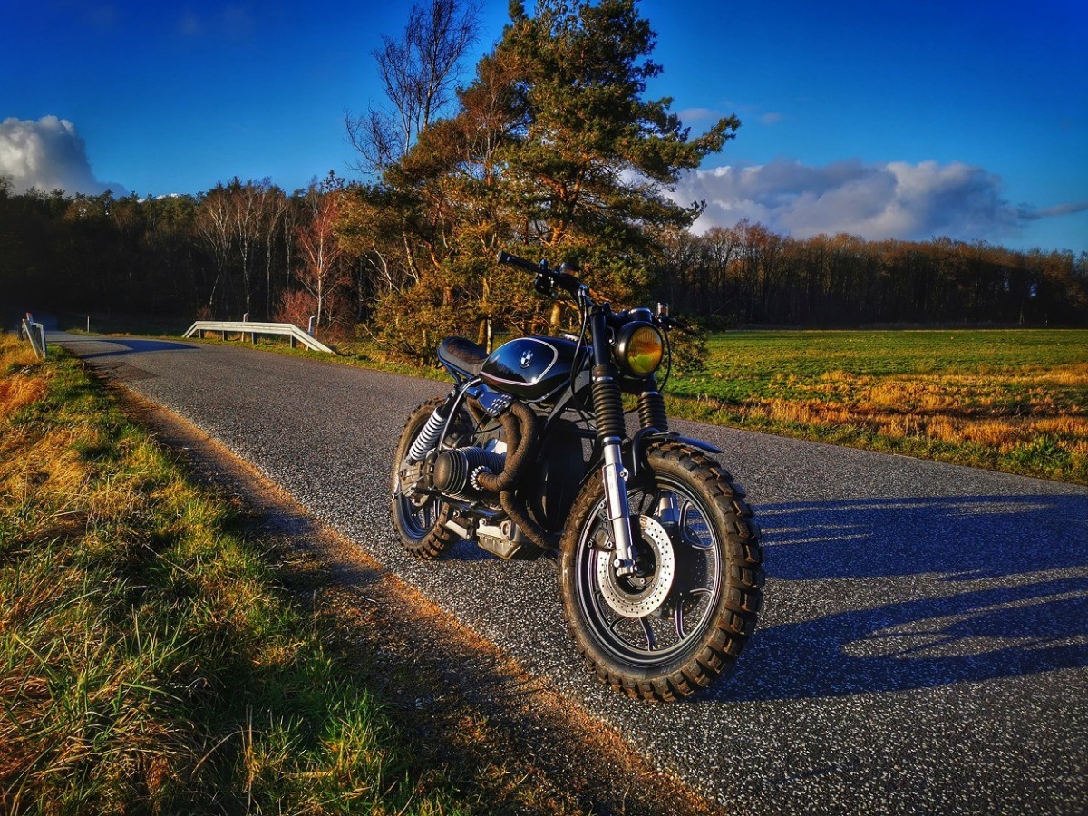 “Snappy” BMW R65 Scrambler by Unicorn Extreme – BikeBound