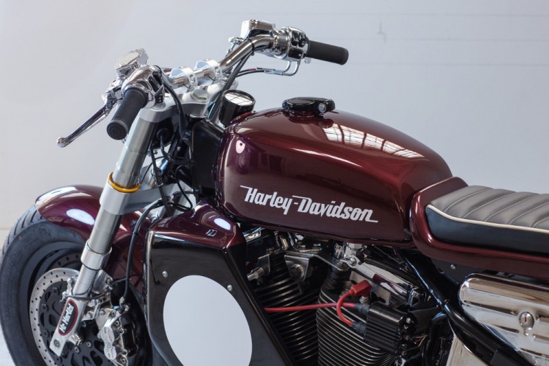 Softail Cafe Racer: Harley-Davidson “Gnews” by Mr Martini – BikeBound