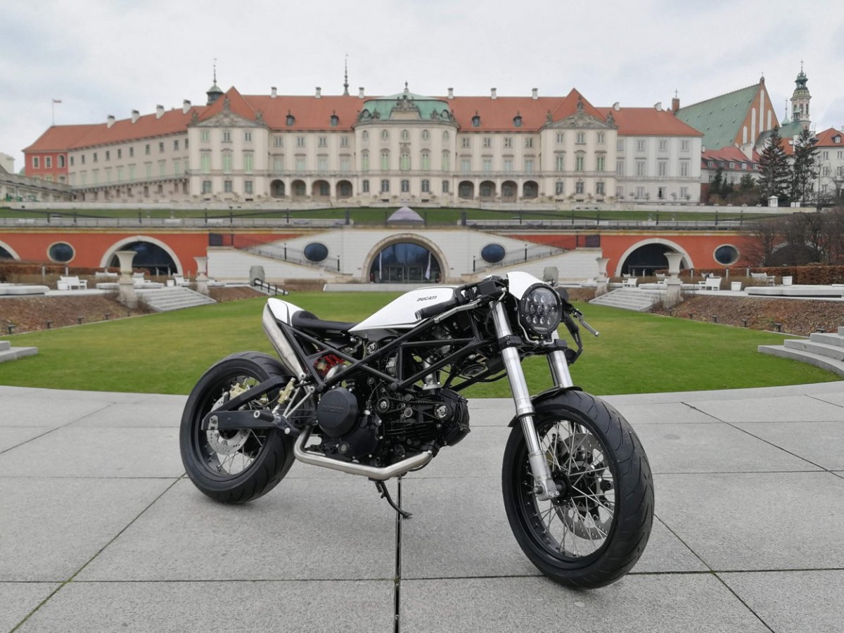 Ducati “Predator” Café Racer by Moto-Technology – BikeBound