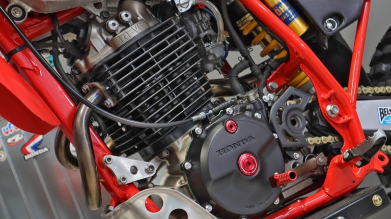 Vinduro Reborn: Honda XR600R by VMX Restomod – BikeBound