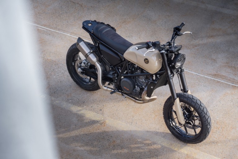 KTM Duke 690 Scrambler by KickMoto – BikeBound