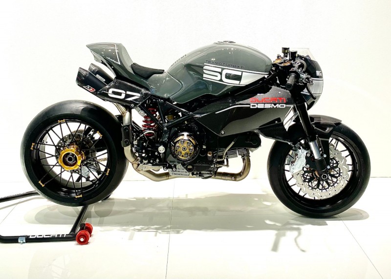 Sport Classic: Ducati Monster S2R – BikeBound