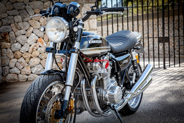 Project Z: 1977 Kawasaki Z1000 Restomod – BikeBound