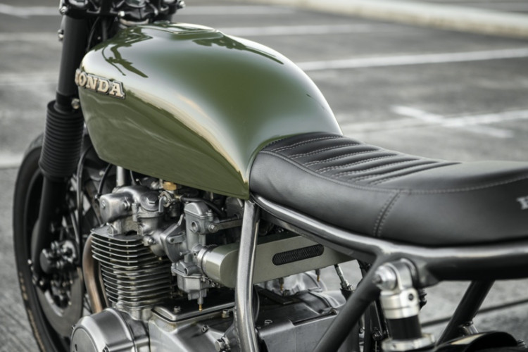 Nius Moto: Honda CB550K Roadster – BikeBound