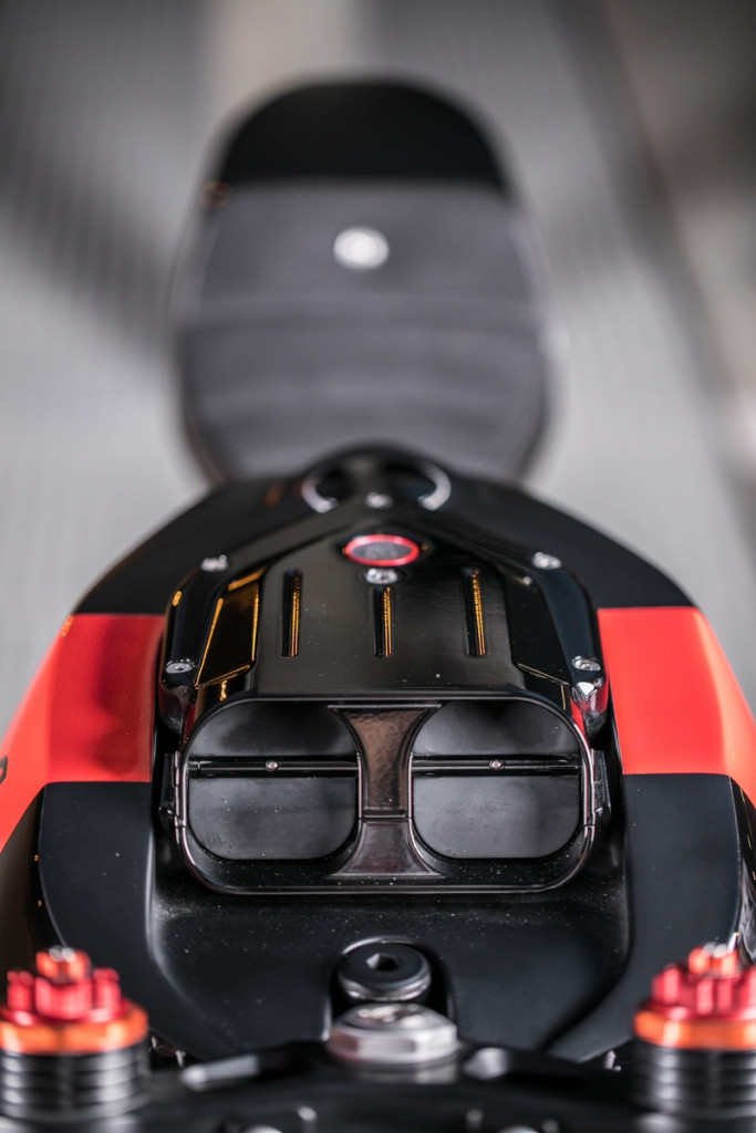 French Design, American Muscle: Avinton “Black Swan” – BikeBound