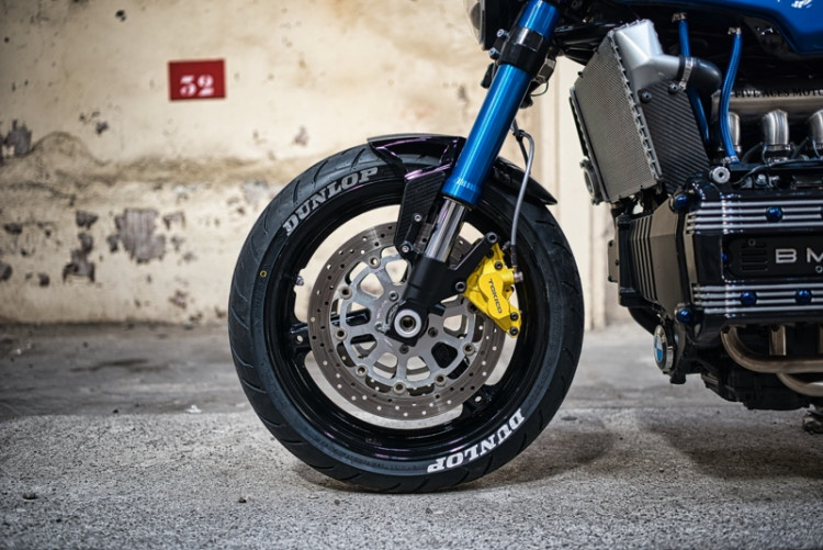 Top Gun: BMW K100 Café Racer – BikeBound