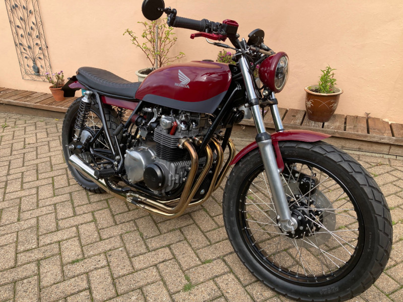 Baby Burgundy: Clive Coombe’s Honda CB550 – BikeBound