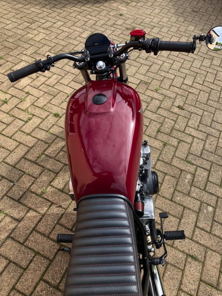 Baby Burgundy: Clive Coombe’s Honda CB550 – BikeBound