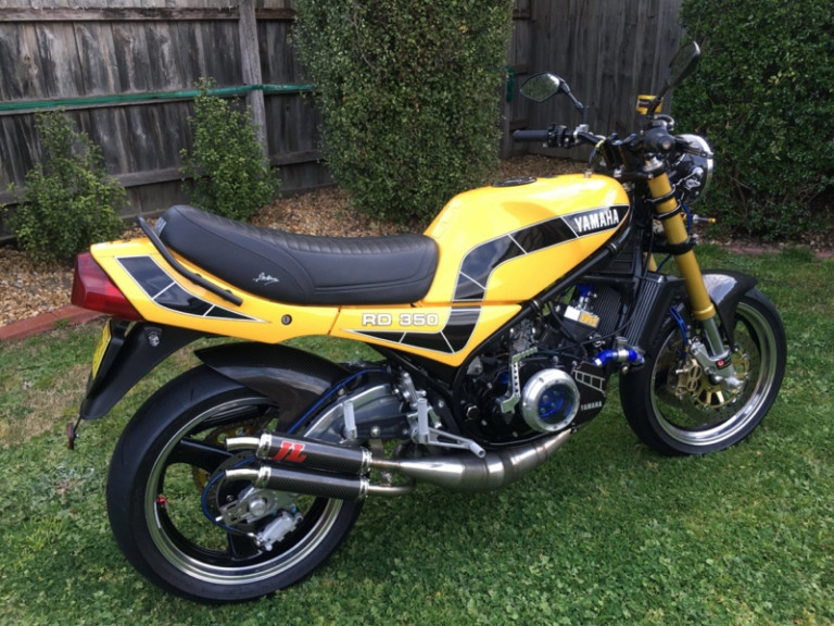 Yellow Hornet: Yamaha RZ350 Hybrid / Restomod – BikeBound