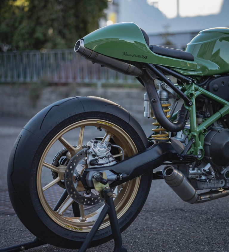 A Leaner Bull: “Muccastretta” Ducati 999 Café Racer – BikeBound