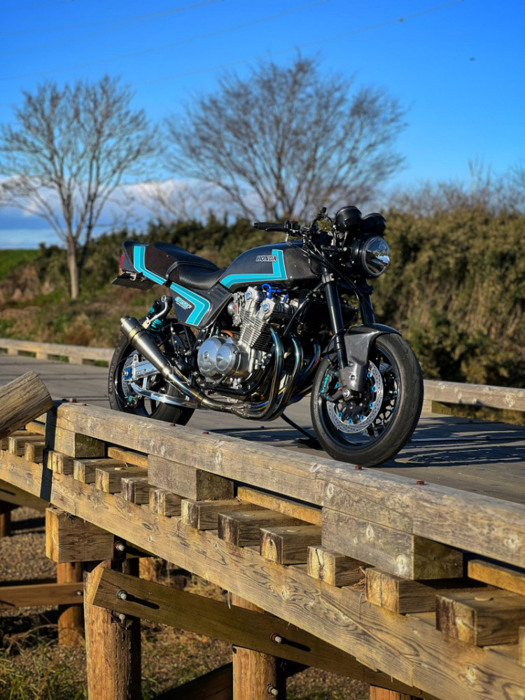 Honda CB900F Restomod – BikeBound – lickscycles.com