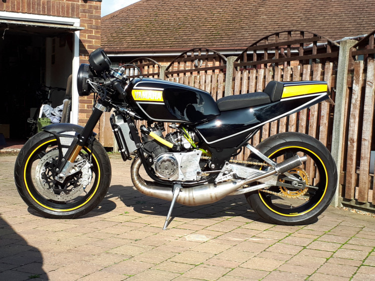 Cheetah Cub: Yamaha RD421LC Restomod / Hybrid – BikeBound