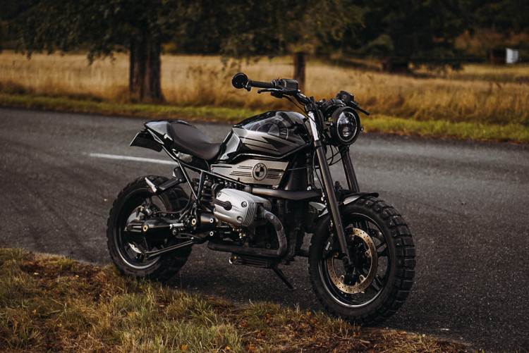 Angry RT: Custom BMW R1150RT Roadster – BikeBound