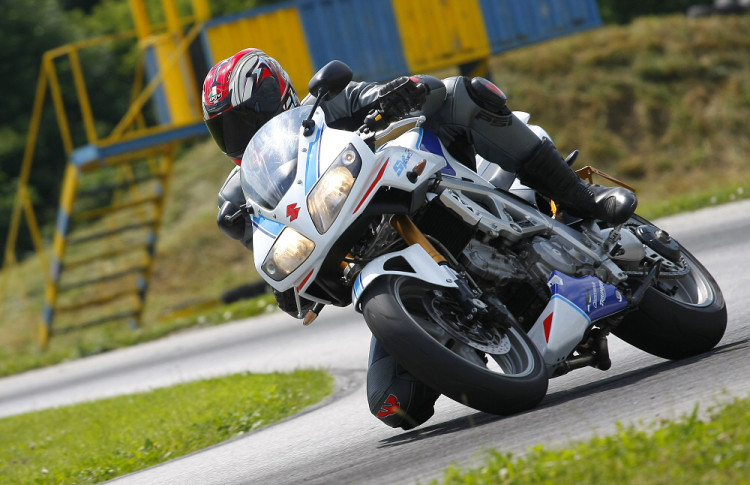 Alps Ace: Suzuki SV650 Sport Special – BikeBound