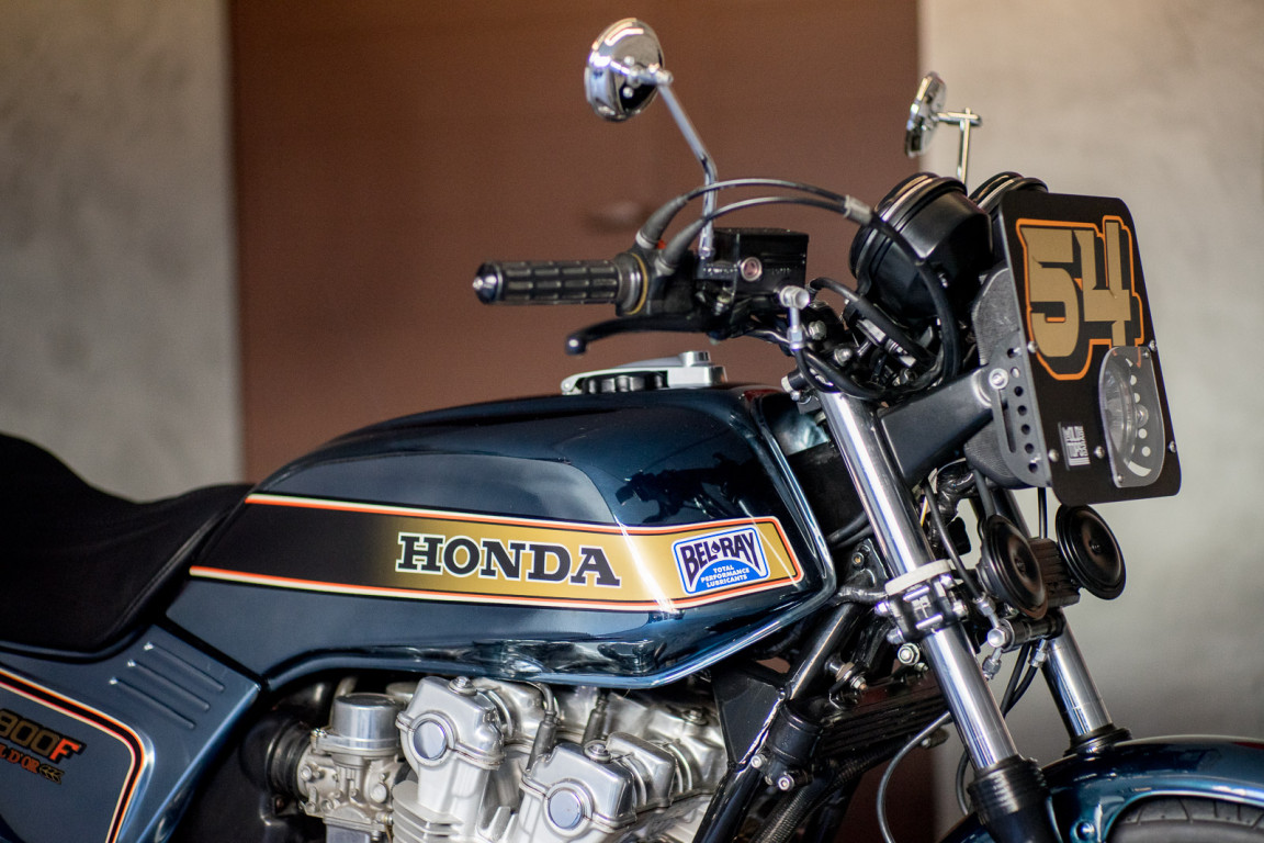 Racing Gold: Honda CB900F Bol d’Or Superbike – BikeBound