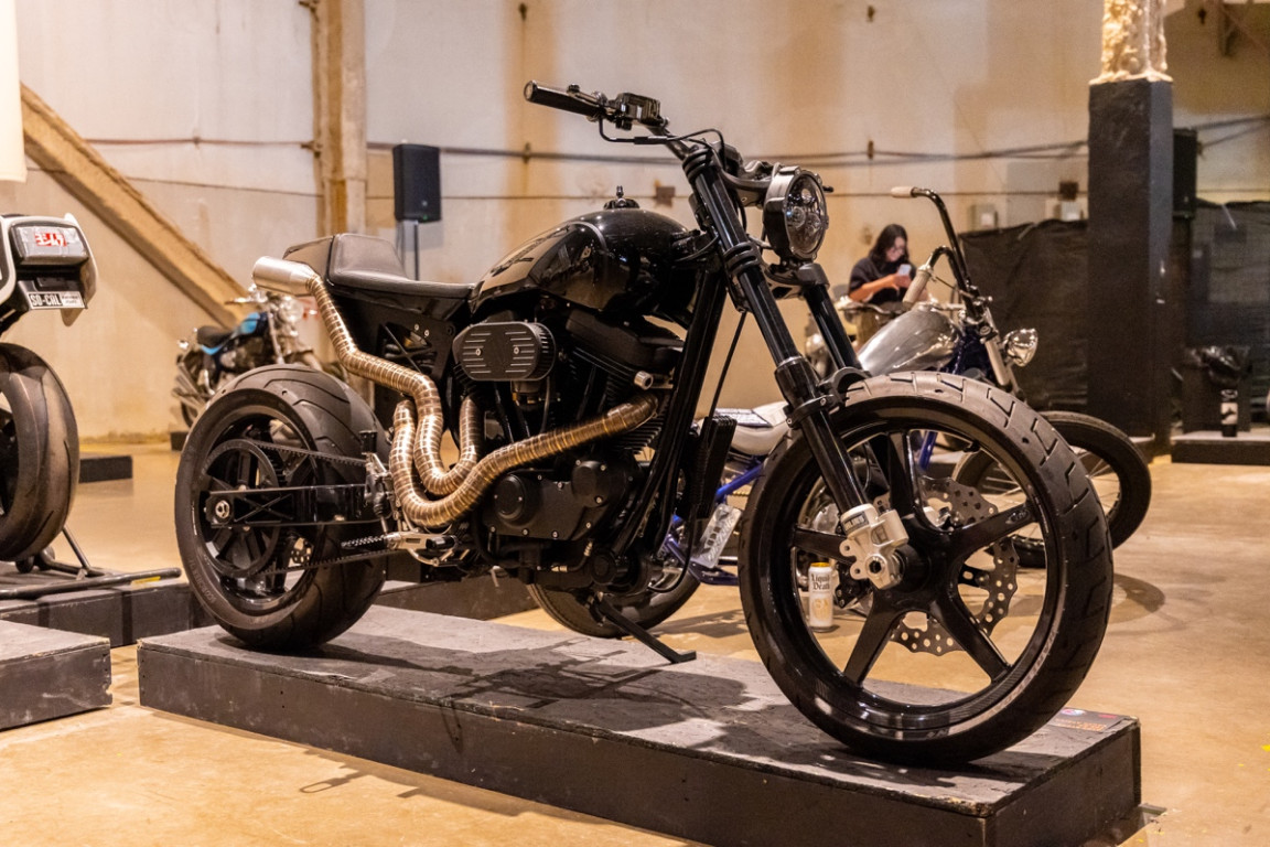 THE XX: Harley Sportster Street Tracker – BikeBound