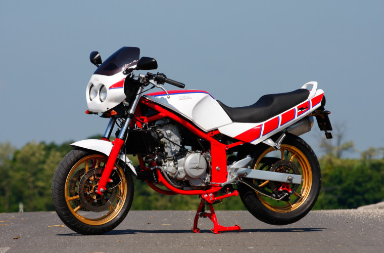 Aprilia Pegaso – BikeBound