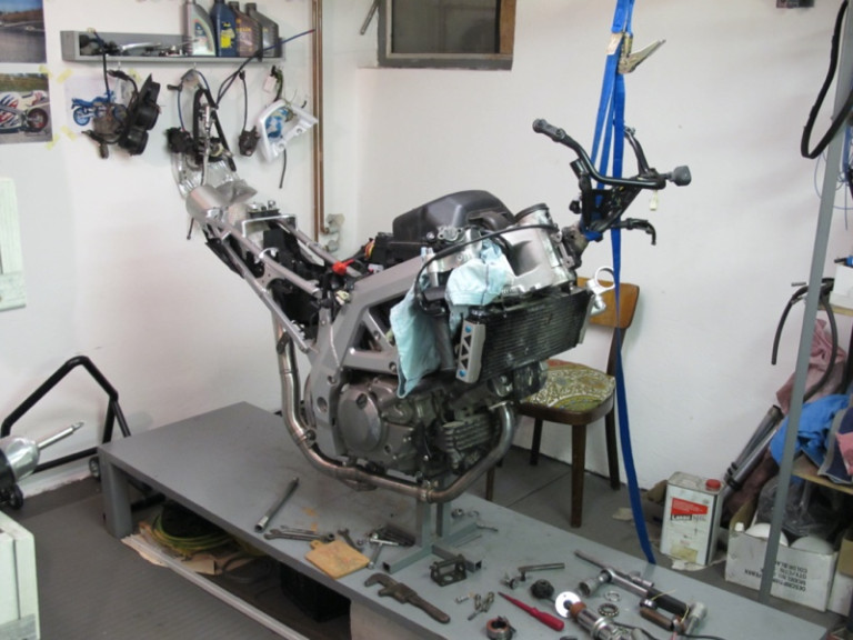 Alps Ace: Suzuki SV650 Sport Special – BikeBound