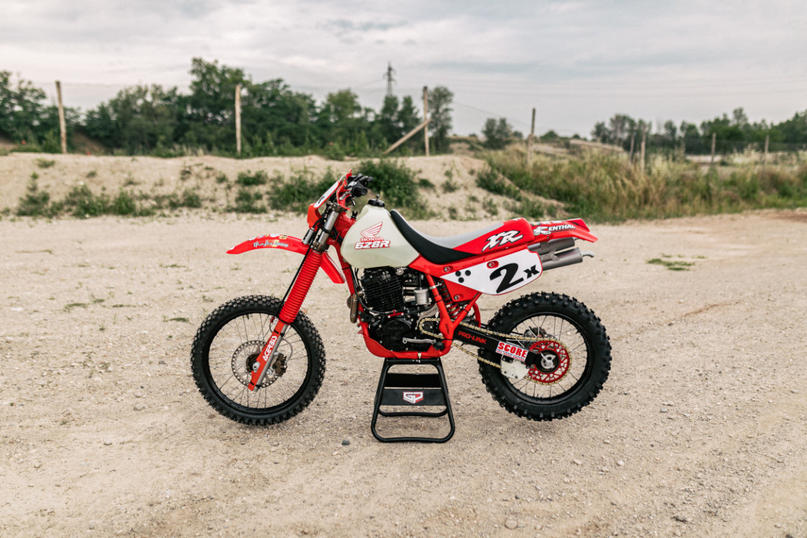 Baja Red: Honda XR628 Desert Racer – BikeBound