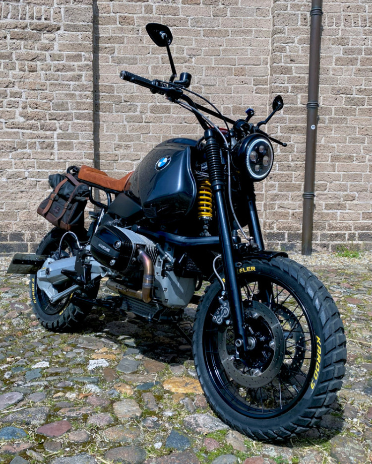 Licks Cycles: BMW R1100GS Scrambler – BikeBound