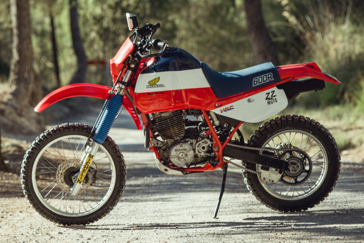 Spirit of the 80s: Honda XR600R Dakar – BikeBound