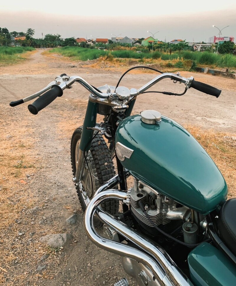 Baby Buffalo: Kawasaki Meguro 650 Scrambler – BikeBound