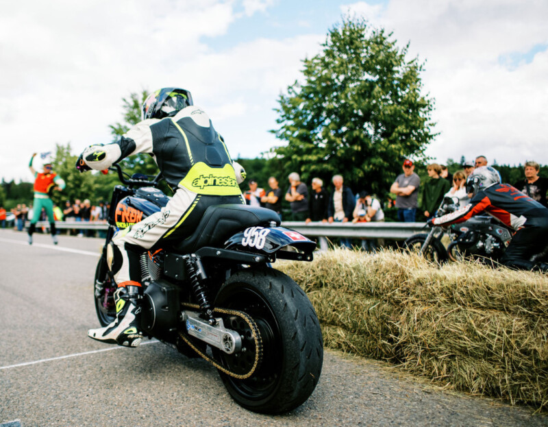 2Crazy: Supercharged Indian Chieftain Drag Bike! – BikeBound