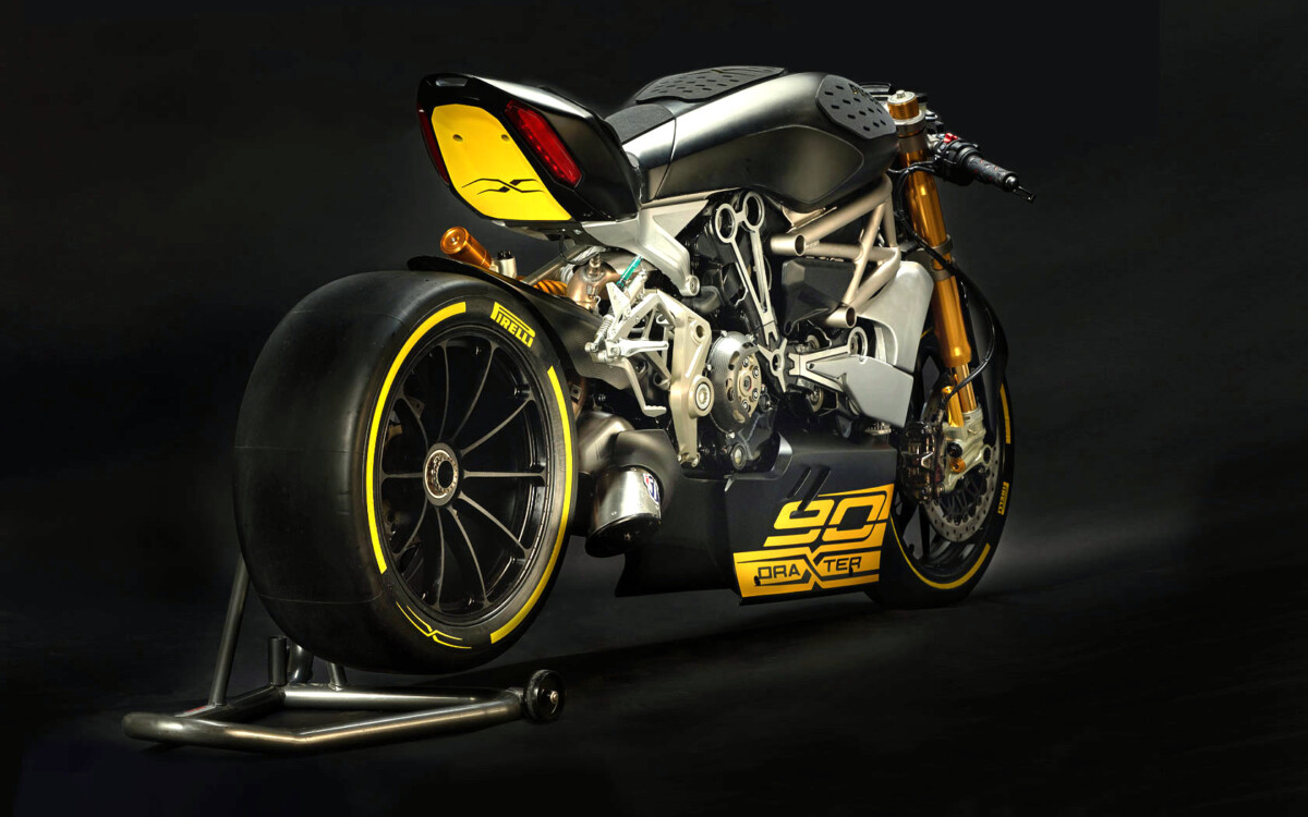 “Flamänko” Dragster: Ducati XDiavel Sprint Racer – BikeBound