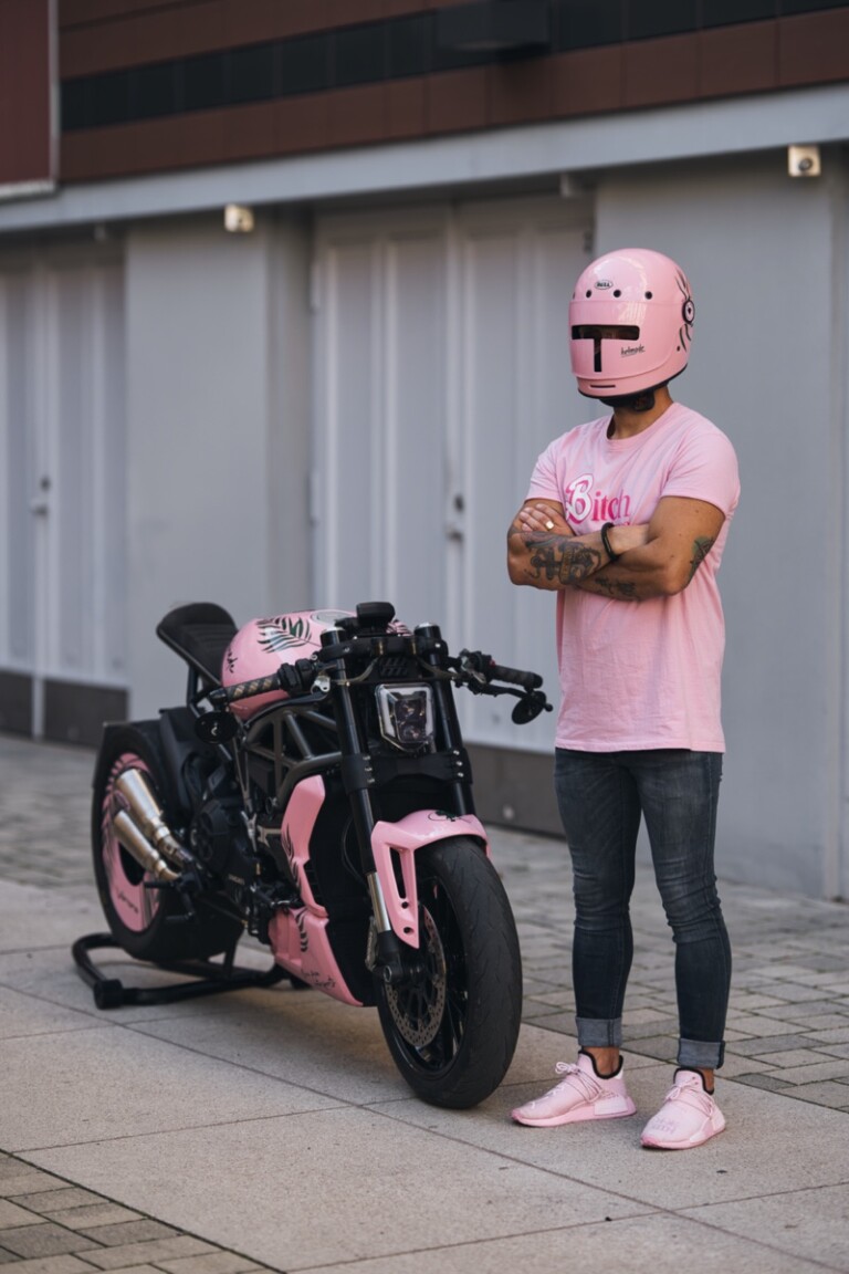 “Flamänko” Dragster: Ducati XDiavel Sprint Racer – BikeBound