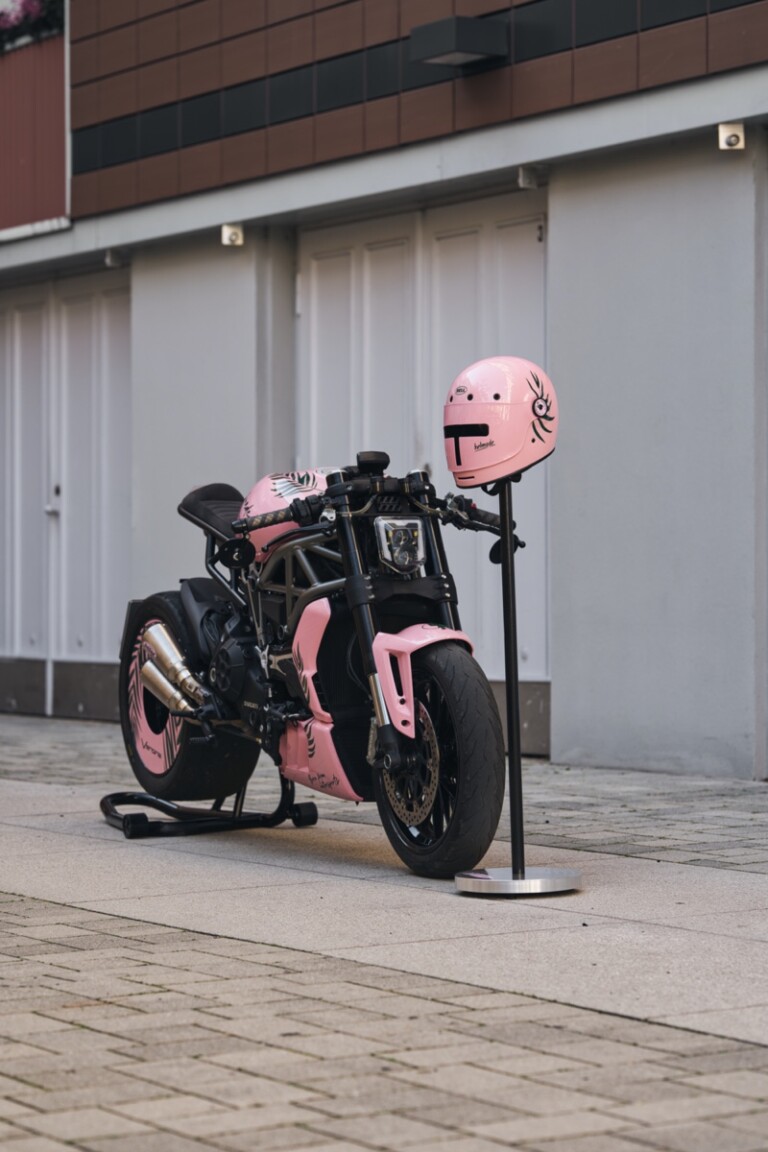 “Flamänko” Dragster: Ducati XDiavel Sprint Racer – BikeBound