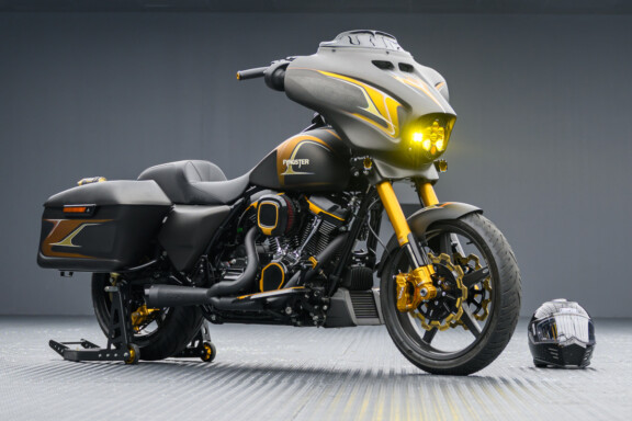 Powerhouse on Wheels: Fangster Performance Bagger – BikeBound