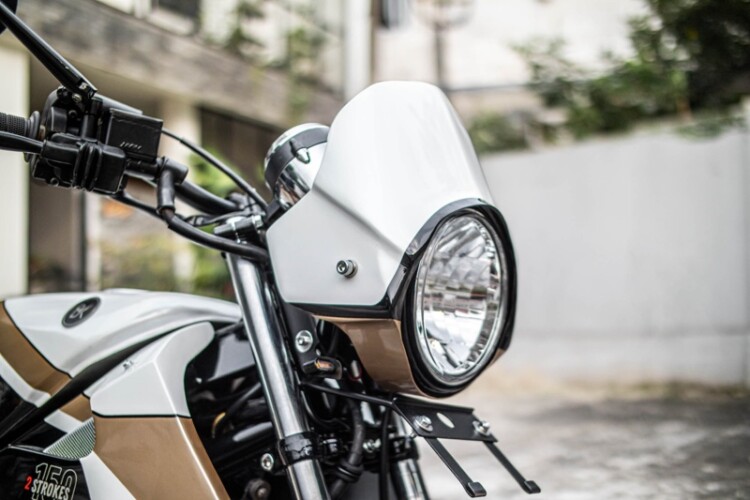 Smoky Sprinter: Kawasaki Ninja 150R Street Tracker – BikeBound