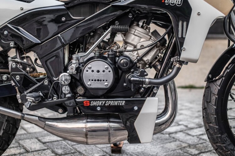 Smoky Sprinter: Kawasaki Ninja 150R Street Tracker – BikeBound