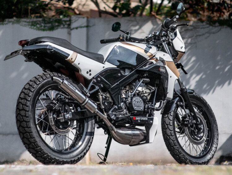 Smoky Sprinter: Kawasaki Ninja 150R Street Tracker – BikeBound
