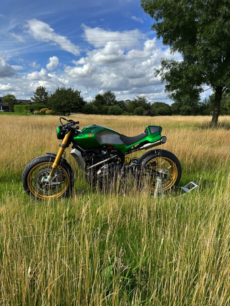 Stibnite Super7: Scratch-Built 700cc Café Racer – BikeBound