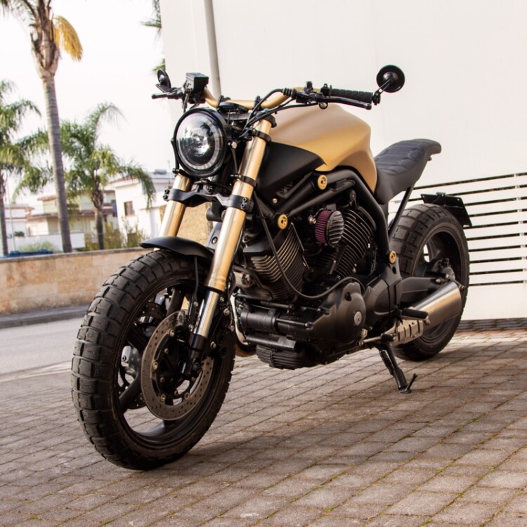 Bulldog to Bull Terrier: Yamaha BT1100 Custom – BikeBound