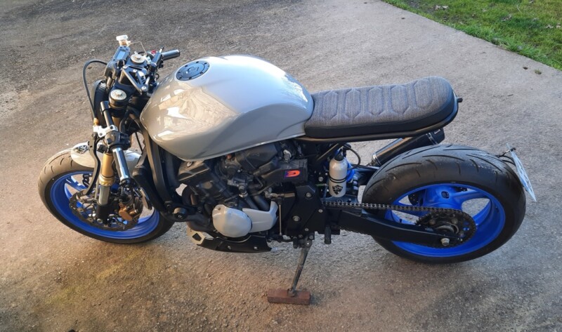 Changeling: Honda Hornet 600 “Retro Racer” – BikeBound