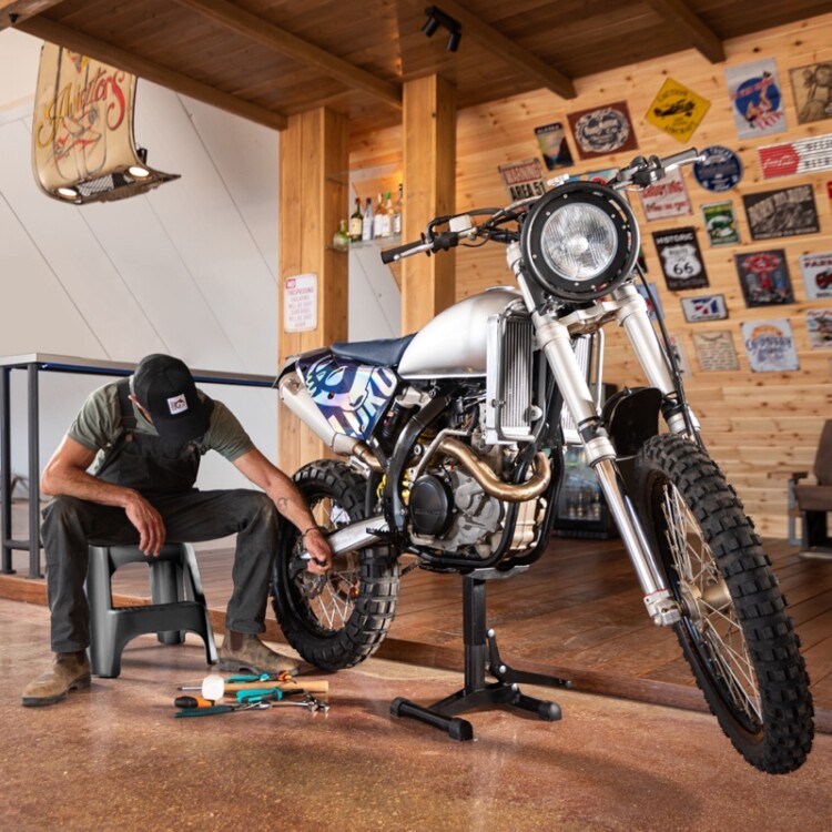 Urban Play Bike: KTM 400 “Street Tiger” – BikeBound