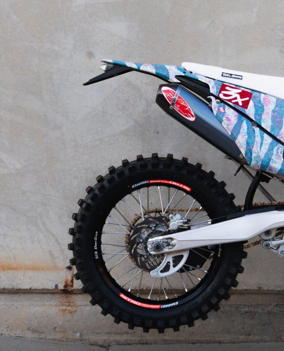 Beyond the Line: Husqvarna FE 450 Baja Racer – BikeBound
