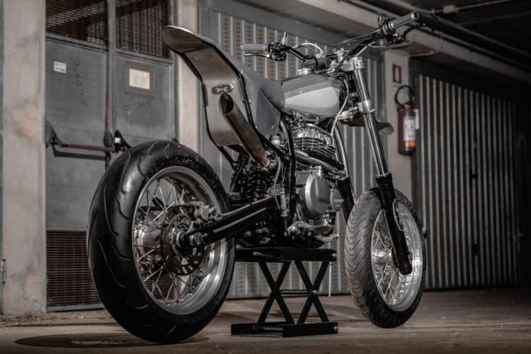 Road 2 London: “Riscatto” Beta M4 Supermoto – BikeBound
