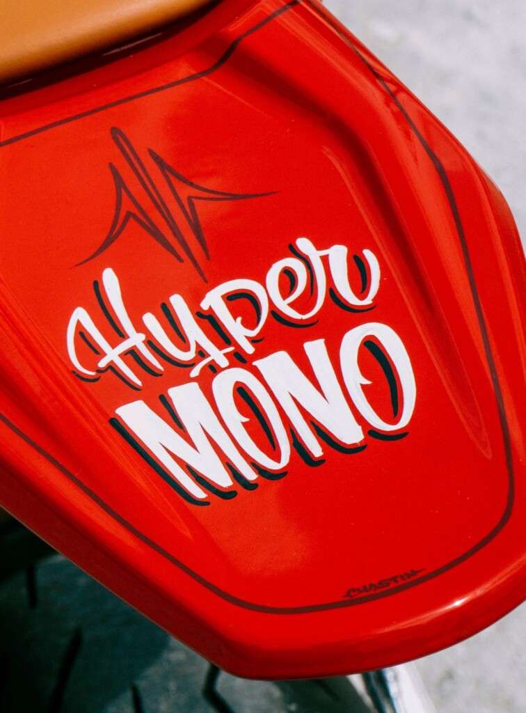 Hyper Mono 659: Custom Ducati Hypermotard 698 Mono – BikeBound