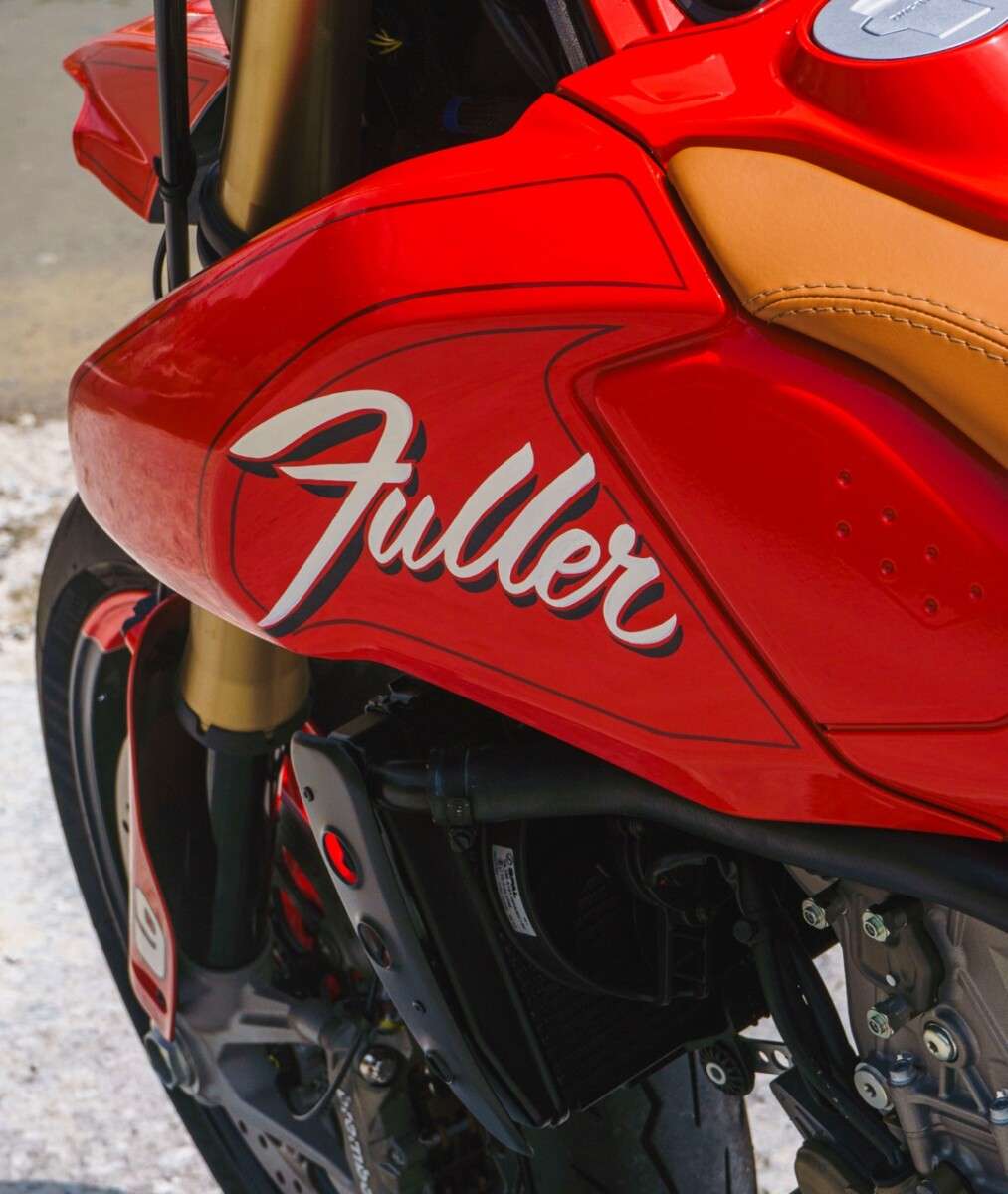 Hyper Mono 659: Custom Ducati Hypermotard 698 Mono – BikeBound
