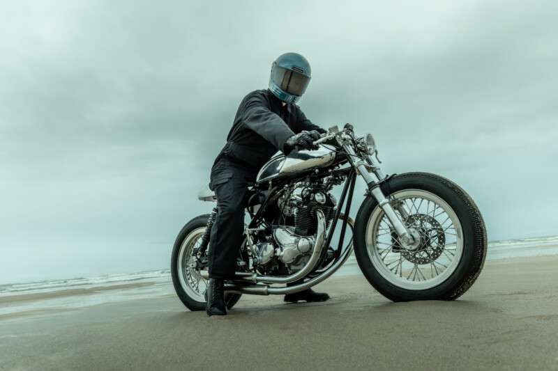Norton Commando 850 Café Racer – BikeBound
